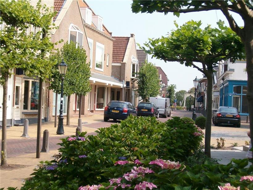 Dorpsstraat 24 C in Nieuwerkerk aan den IJssel - Kantoor huren