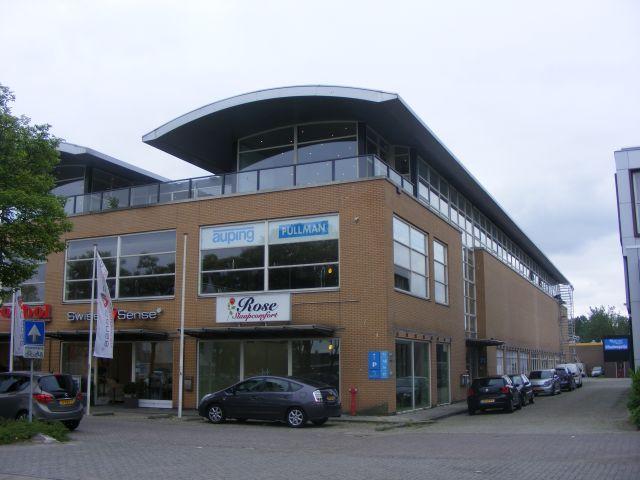 Ambachtsweg 7 showr. Katwijk - Winkel huren
