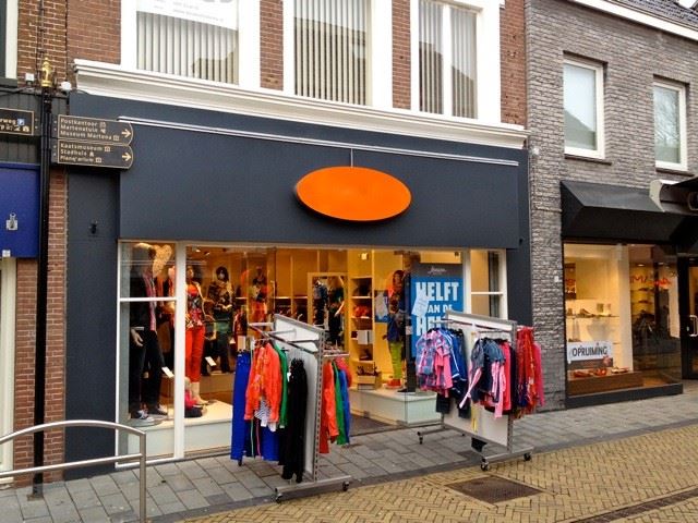 Dijkstraat 23 in Franeker - Winkelruimte kopen