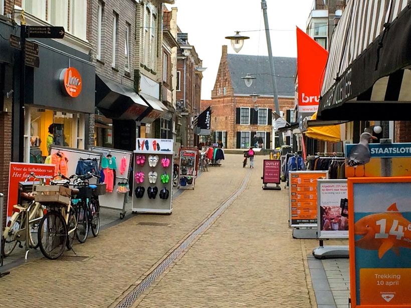 Dijkstraat 23 in Franeker - Winkelruimte kopen