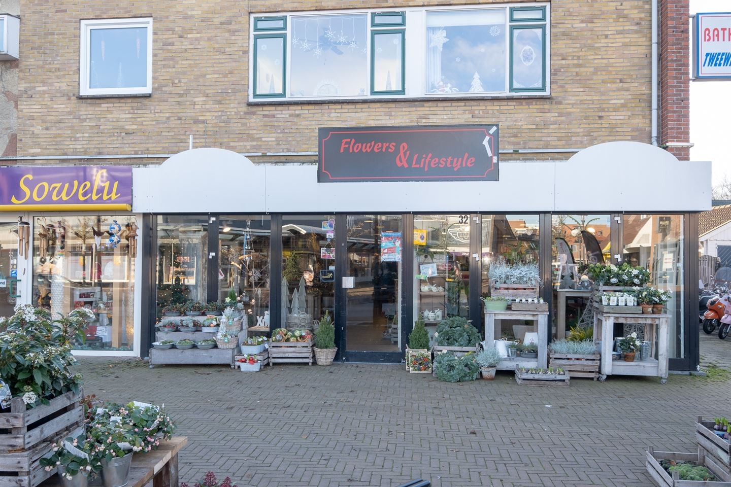 Heerestraat 32 in Roden - Winkelruimte huren