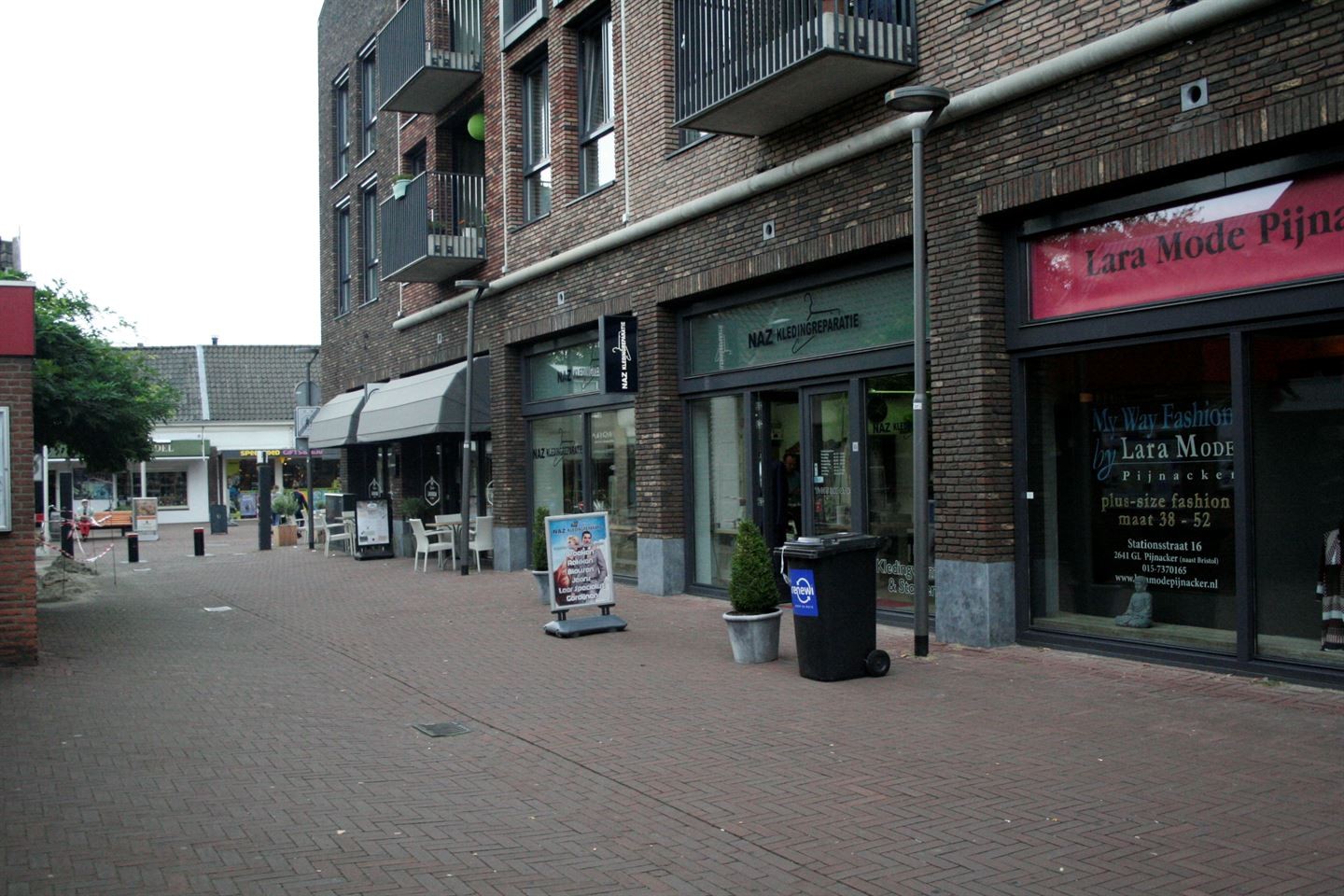 Emmapark 106 Pijnacker - Winkel huren