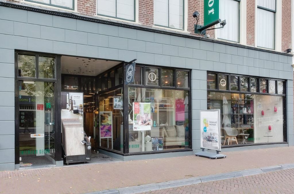 Binnenwatersloot 9-13 in Delft - Winkelruimte huren